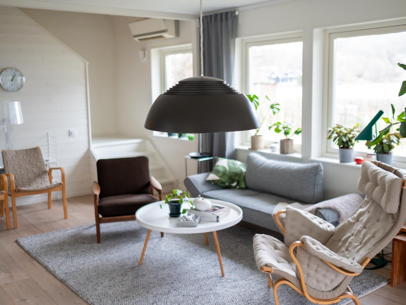 Louis Poulsen AJ Royal pendel — Reprobruket